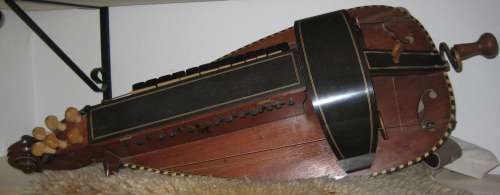 musikinstrument_drehleier
